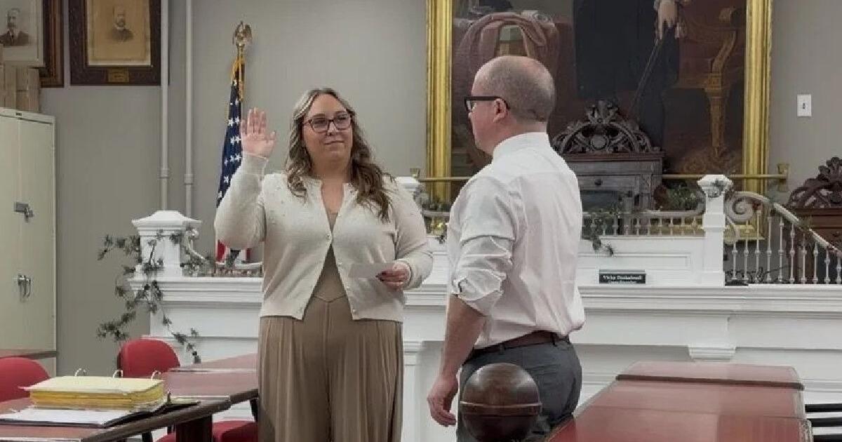 Joseph M. Ferris sworn in as Hudson's new mayor | Politics ...