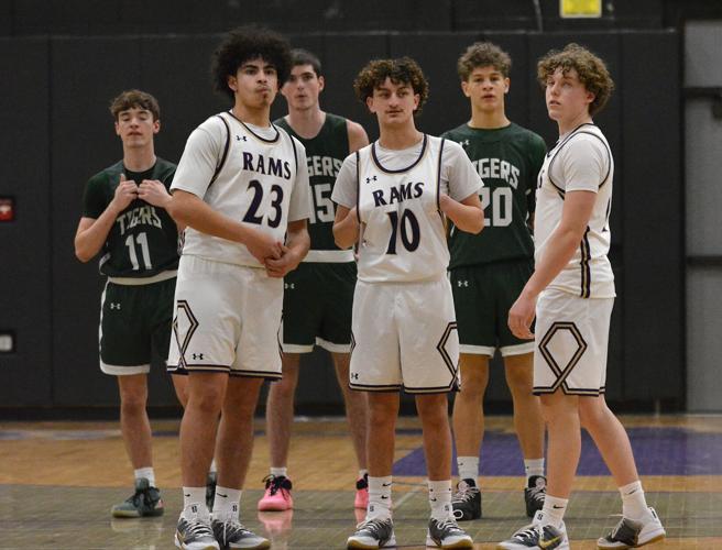 Amsterdam boys' basketball vs. Hudson Falls in 10 photos | Amsterdam ...