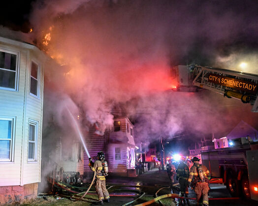 Thursday morning Schenectady fire | Photo Galleries | dailygazette.com