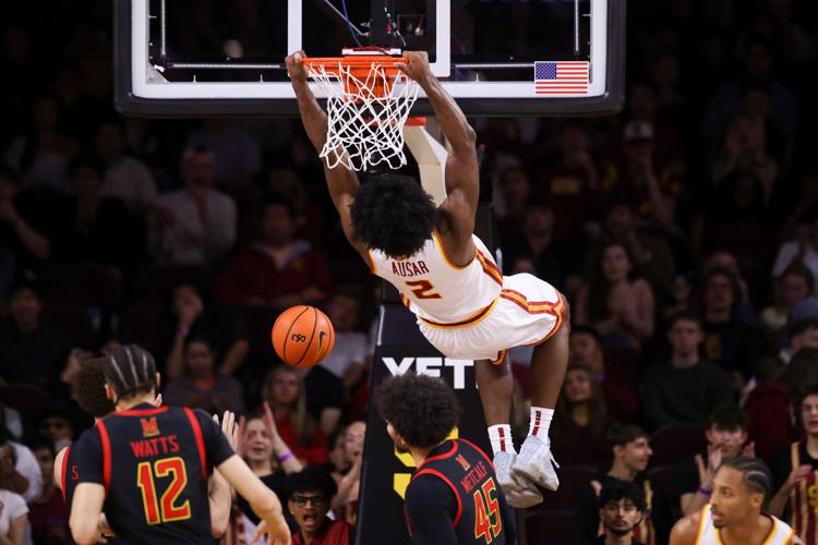 Marsh hits 4 3s, scores 20 -- both season highs -- to help USC beat ...