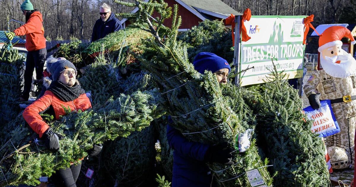 Ellms Farms, FedEx Trees for Troops in 9 photos | Business ...