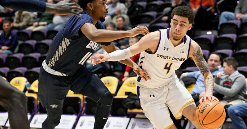 UAlbany men's basketball: Thomas joins Marshall, Beagle in NCAA ...
