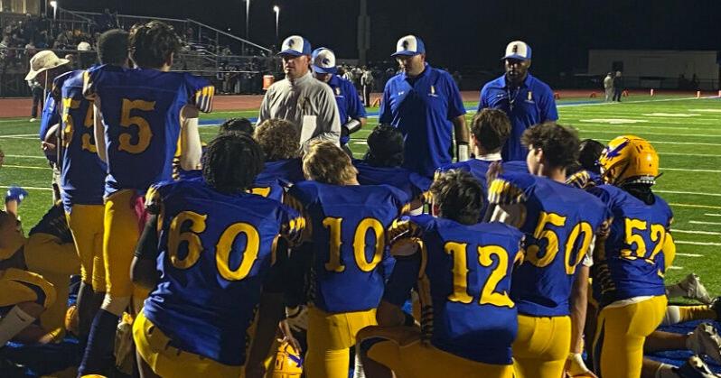 Hudson football's welcome return to October | Hudsonvalley360.com | dailygazette.com