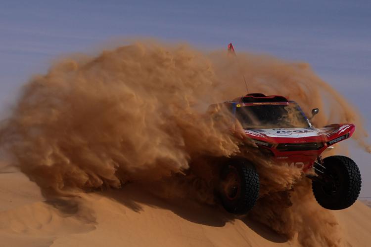 Dakar Rally moves through sweeping desert landscapes, in photos ...