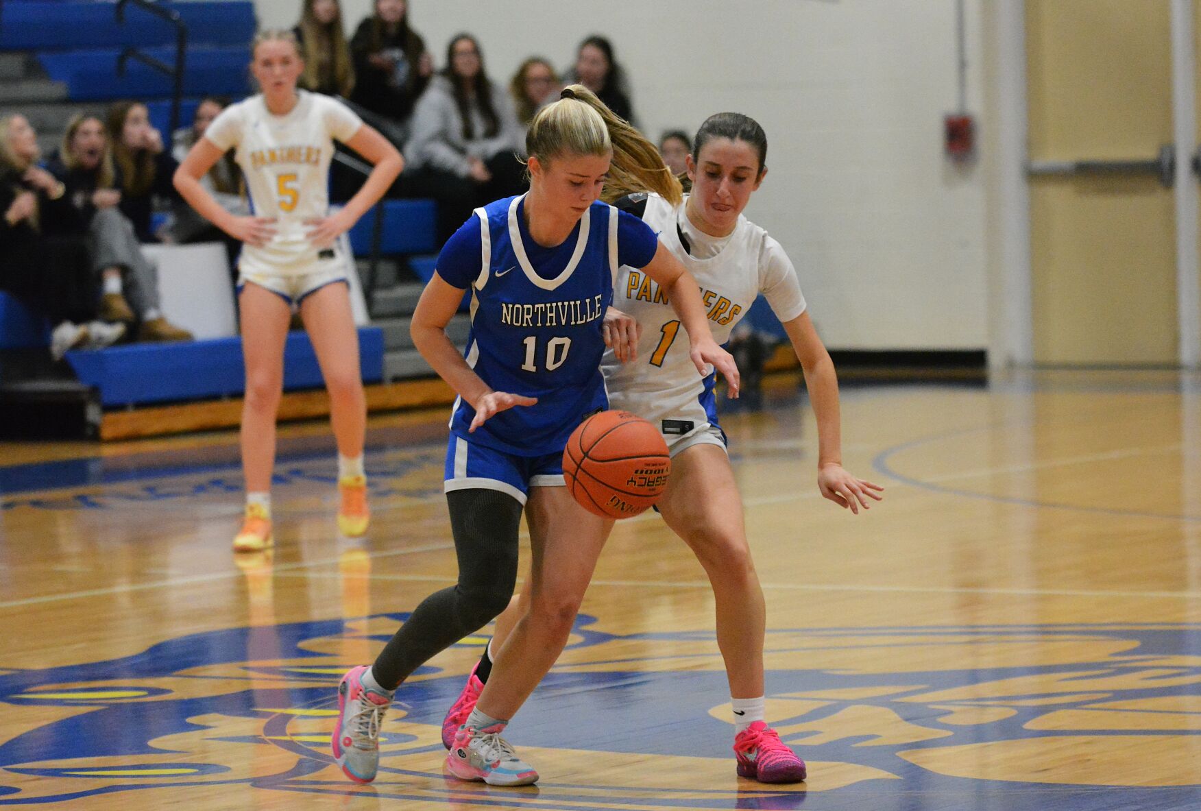Mayfield girls' basketball stifles Northville | High School ...
