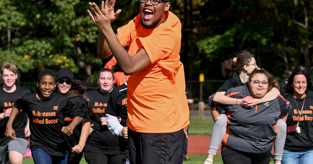 Mohonasen 'mayor' graduates, will take on Special Olympics | Sports ...