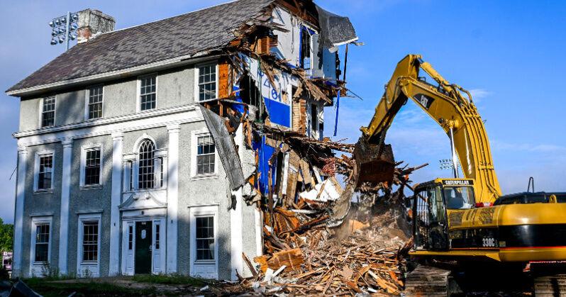 Union College demolishes Phi Delta Theta House | News | dailygazette.com