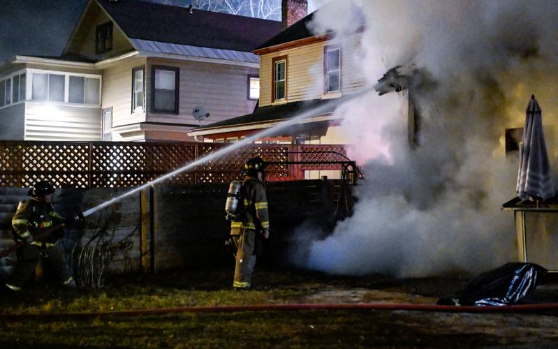 One injured in early Thursday Schenectady fire (w/5 photos) | Local ...