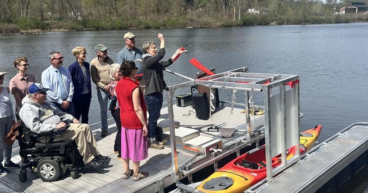 Accessible kayak launch at Schuylerville's Hudson Crossing Park ...