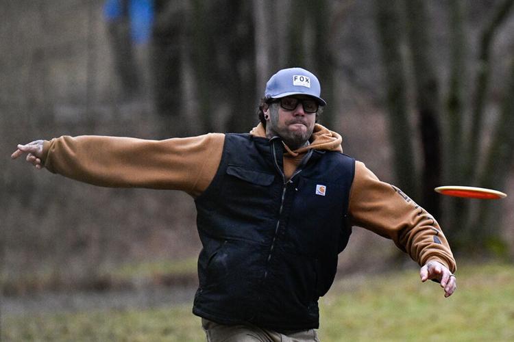 Winter Disc Golf at Schenectady's Central Park (15 photos) | Life ...