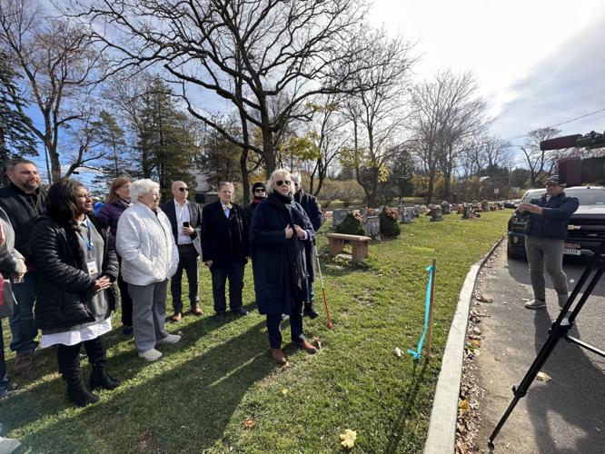 New cemetery wing unveiled for veteran resting places | Columbia County ...