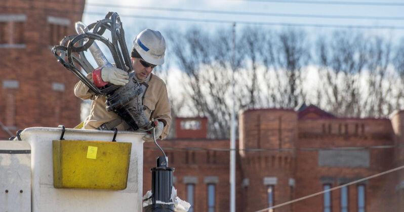 Amsterdam LED streetlight conversion set to begin | News | dailygazette.com