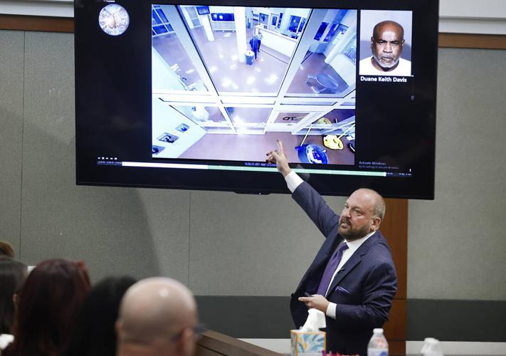 Jury begins deliberating in battery case of Tupac killing suspect ...