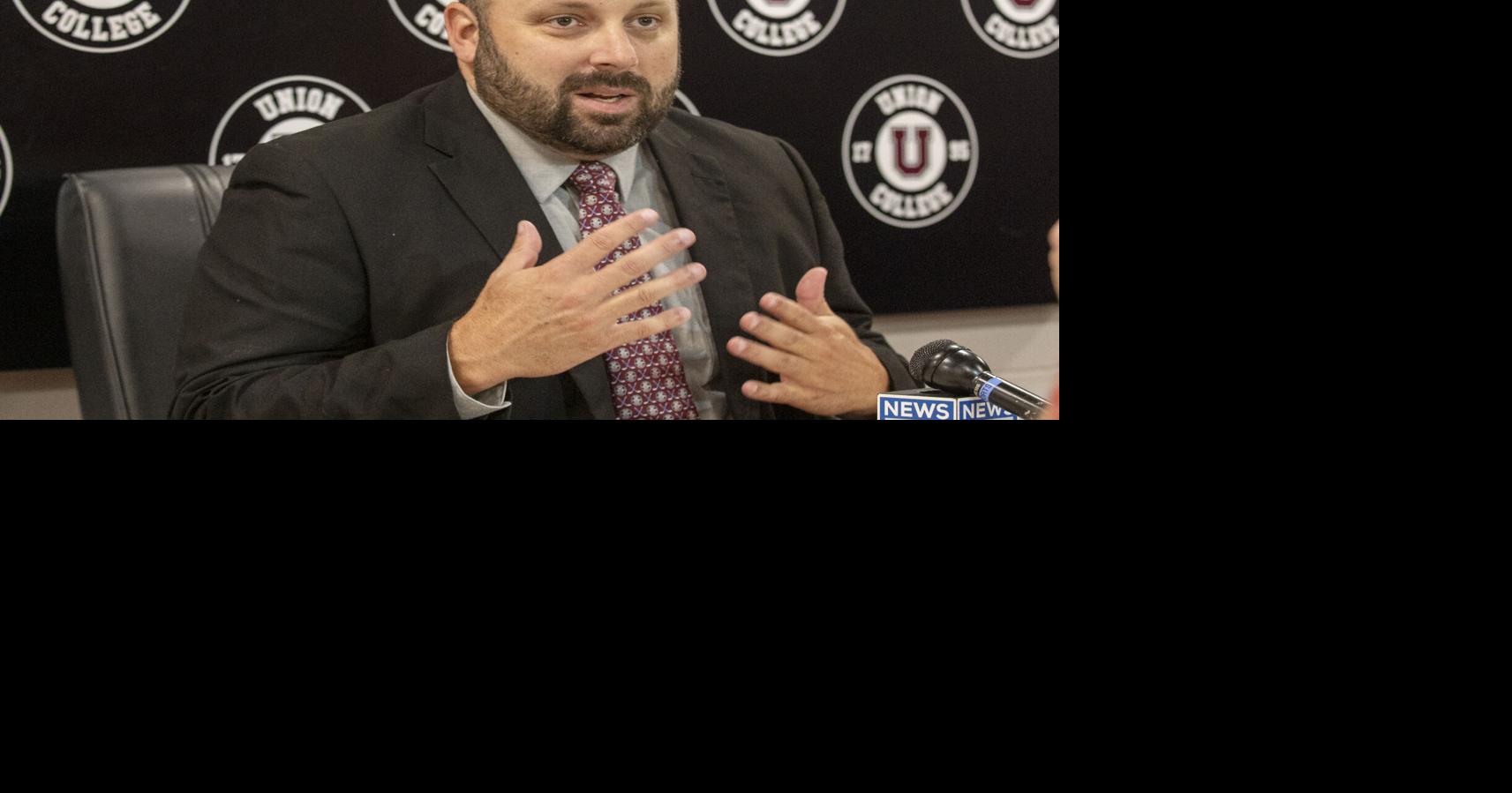 Union women's hockey: New head coach Maci getting settled into new job ...