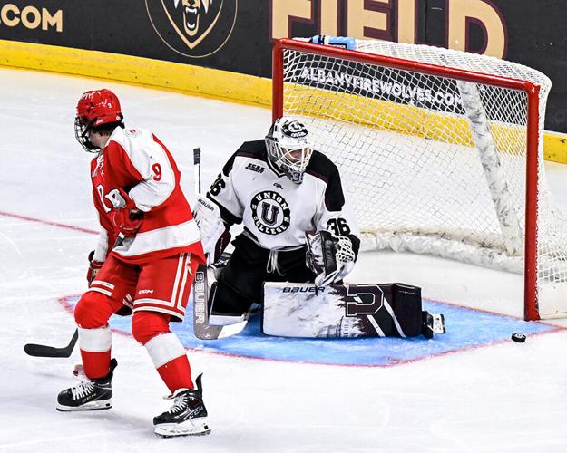 A look at the 2024 Mayor's Cup hockey games (28 photos) | Sports ...