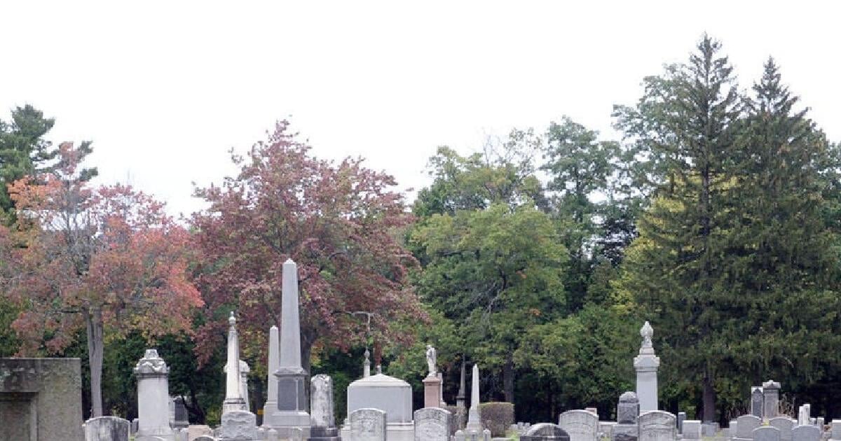 Remains found in Schenectady reinterred at Vale Cemetery | Local News ...