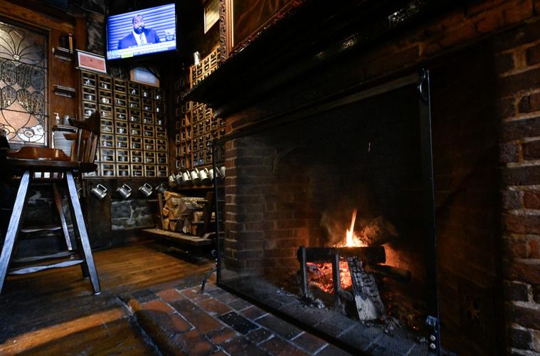 Photos: Olde Bryan Inn Saratoga Springs | Photo Galleries ...