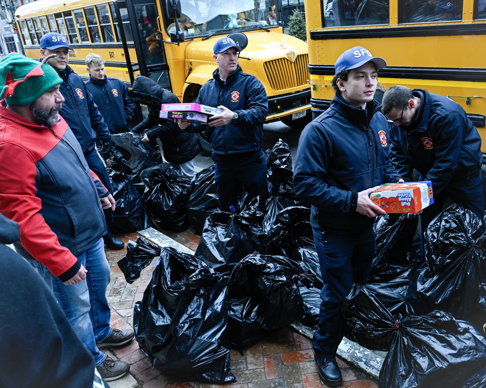Random Santa Drop Off stops at Proctors Theatre in 7 photos | Photo ...