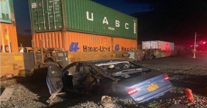 Back-to-back crashes send cars onto Voorheesville train tracks | Fire ...