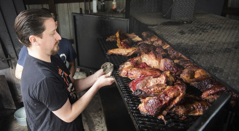 5 best places for barbecue in NY's Capital Region | Daily Gazette Food ...