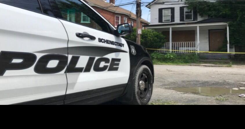 Schenectady Police discover corpse after being called to Hamilton Hill ...