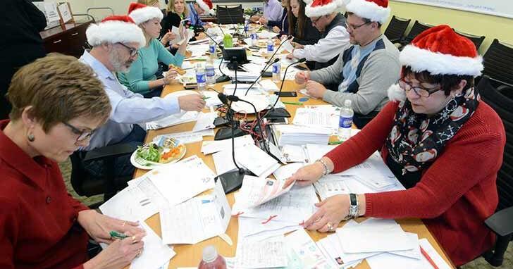 Santa letters find a good home at 12345 | Schenectady | dailygazette.com