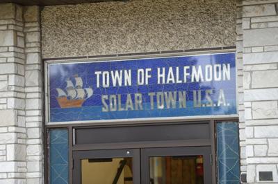 Former Halfmoon planning board member pleads guilty in federal case | News | dailygazette.com