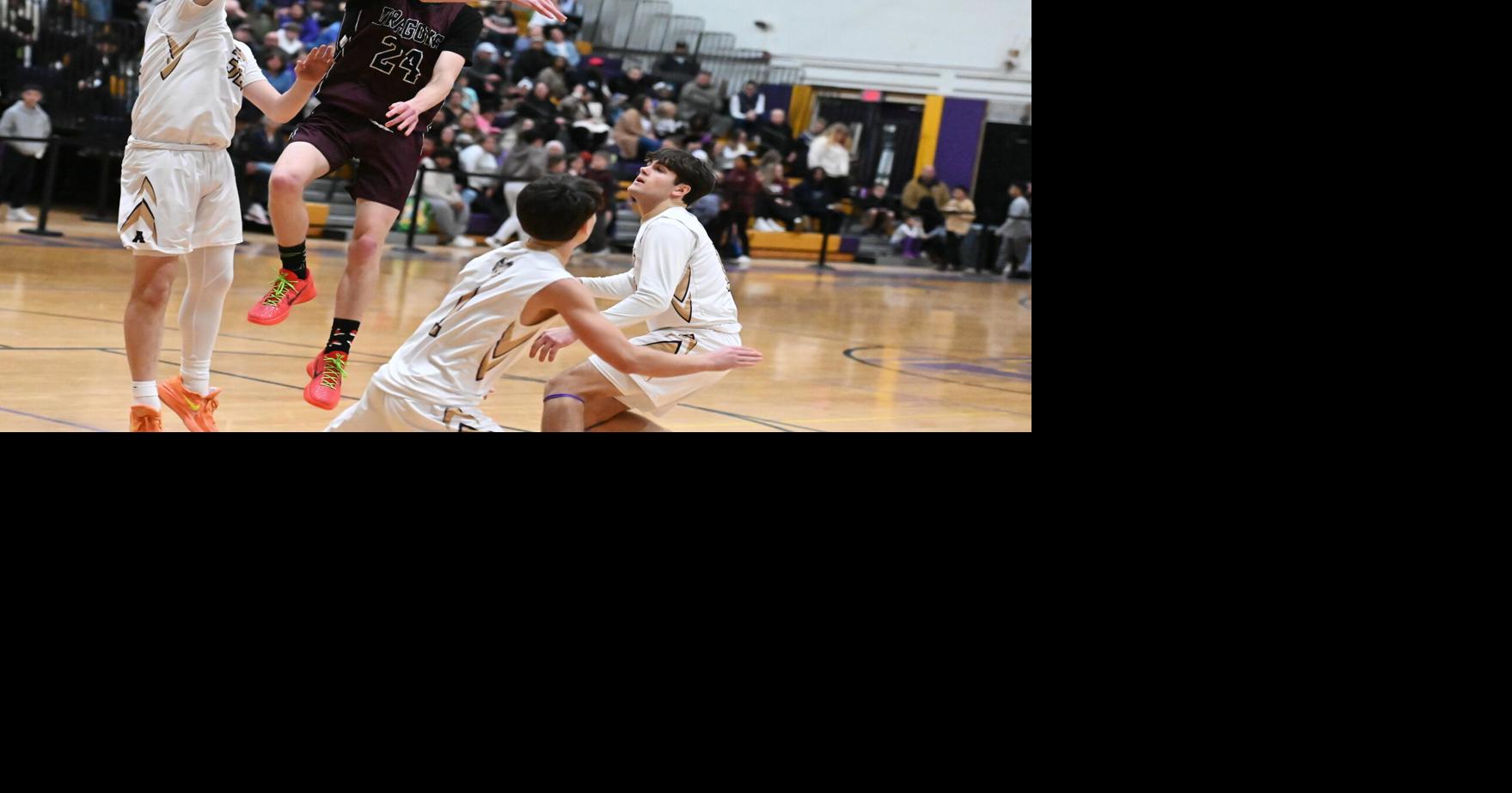 Section 2 boys' basketball: Rocco Insonia leads Gloversville past ...