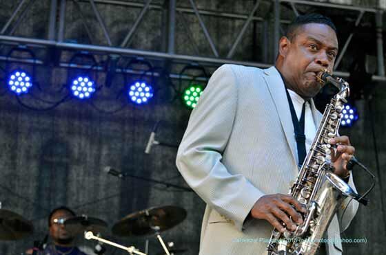 LIVE: Kim Waters @ Empire State Plaza, 7/8/15 | Concert Reviews ...