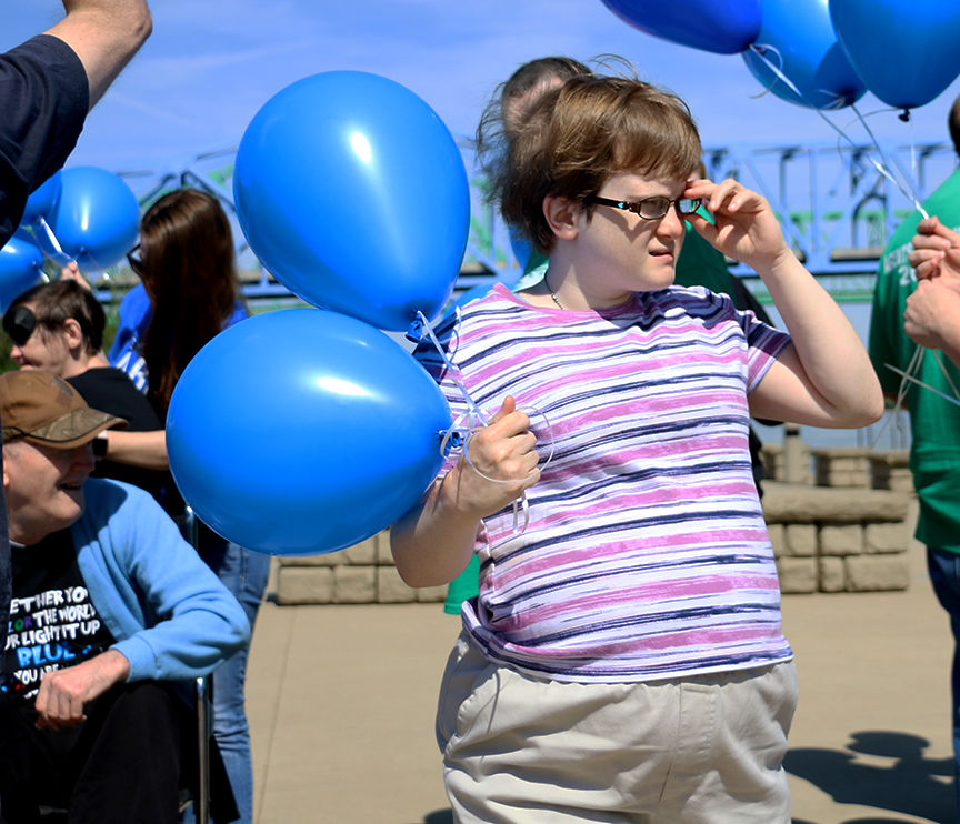 Balloons released for autism awareness | News | dailyindependent.com