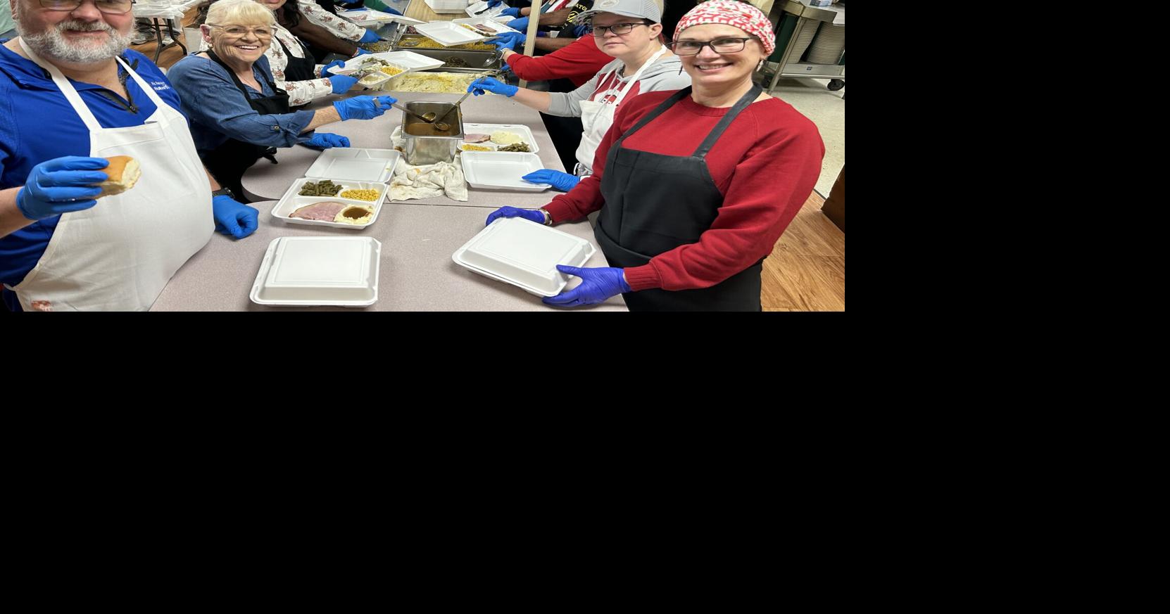 Nearly 2,000 served in Christmas Elks dinner | News | dailyindependent.com