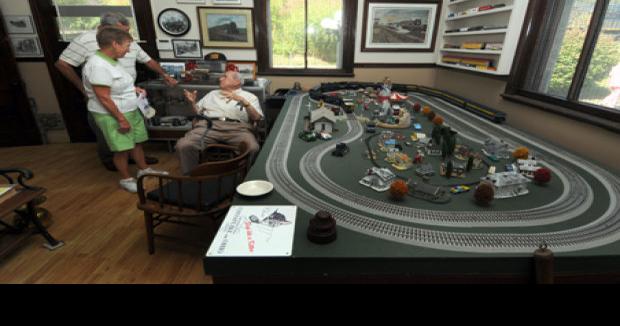 Russell Compton: A man of influence | Local News | dailyindependent.com