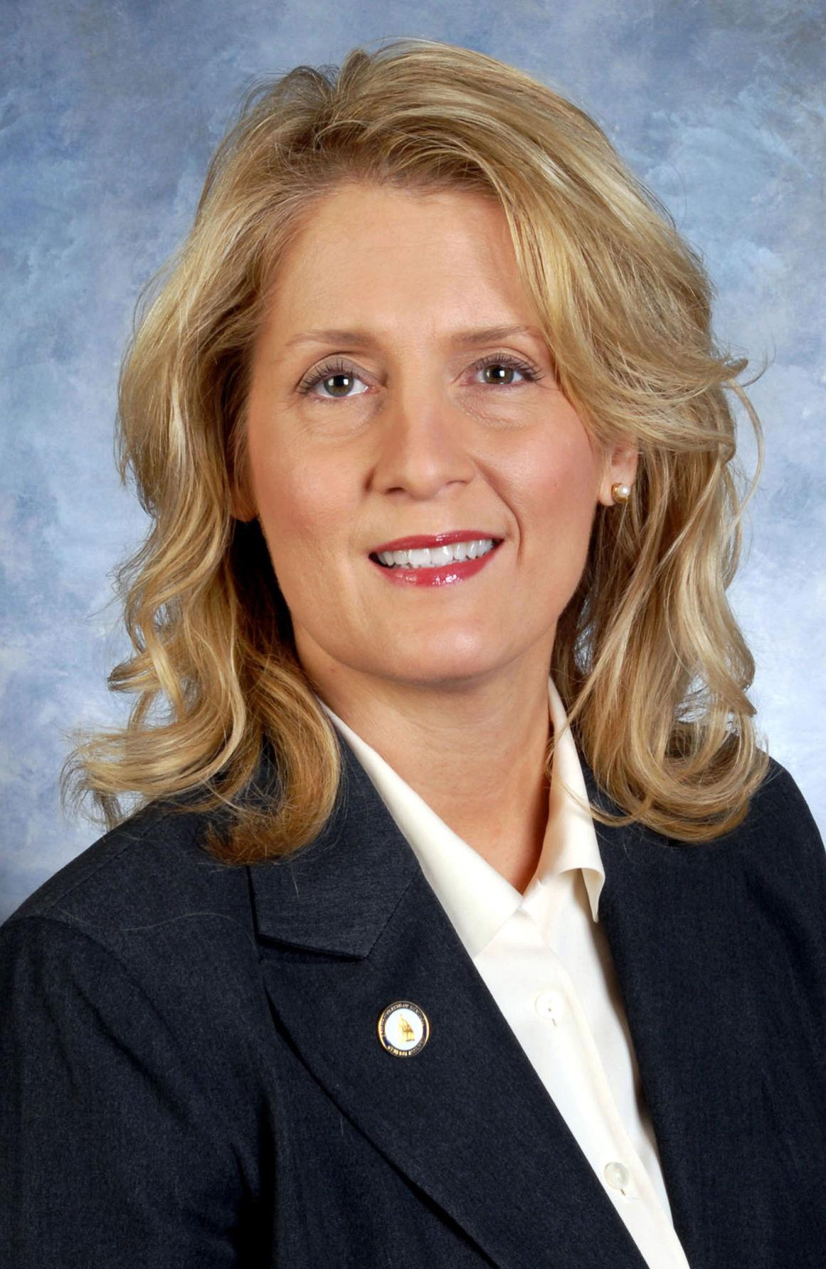 Webb speaking at NRA Convention | News | dailyindependent.com