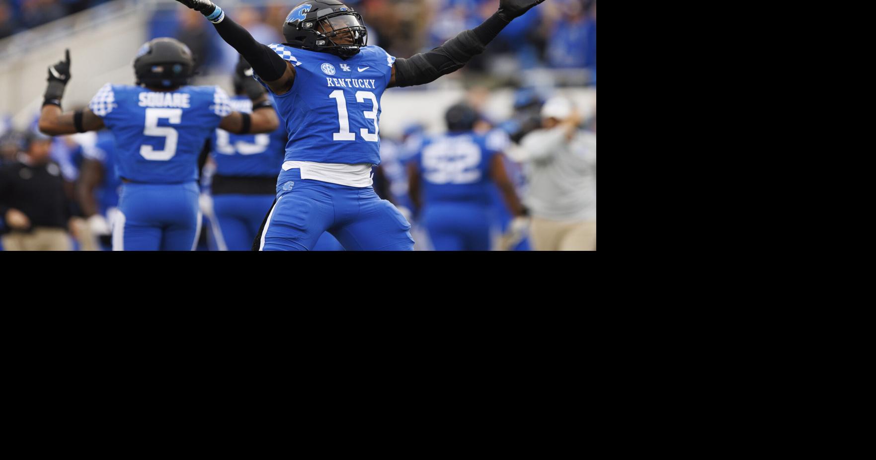 Stoops doesn't want UK defense to be overshadowed by the offense ...