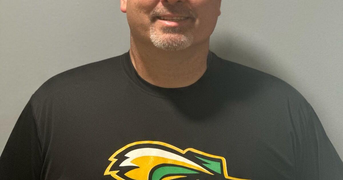 Going Green: Musketeers name Ruggles new girls basketball coach ...