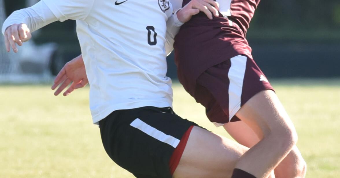 Need an extra kick: Tomcats connect from the mark, defeat Lions in ...