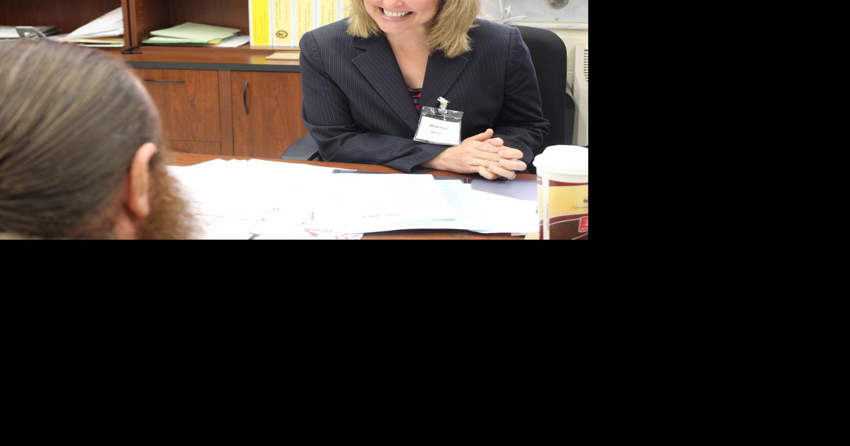 Mock job interviews prep soon-to-be-released FCI inmates for real world ...