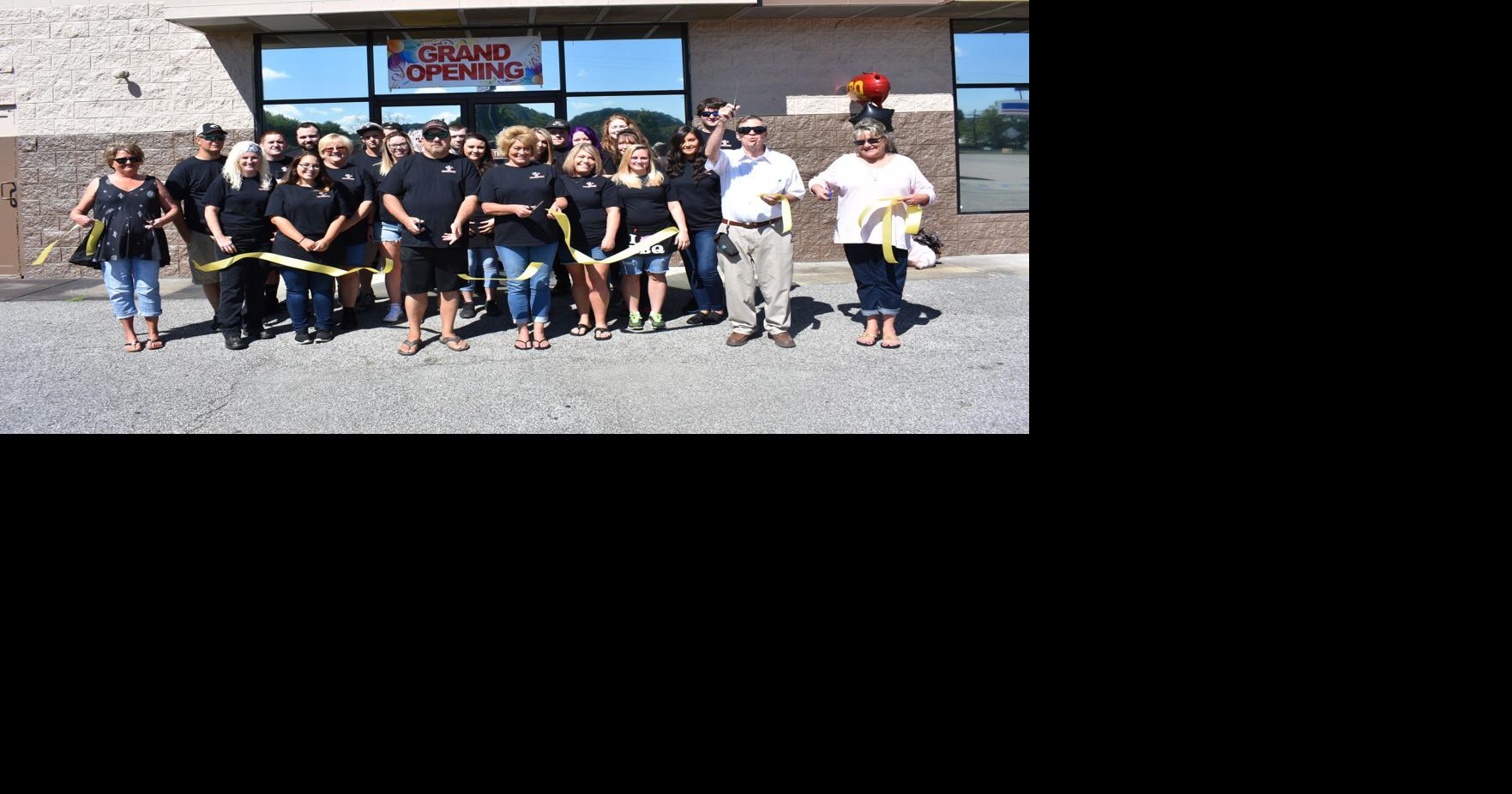 The Hogs Trough Grand Opening | Grayson-olivehill | dailyindependent.com