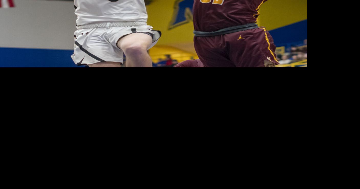 Boys 16th Region quarterfinals: Russell's youth prevails over Panthers ...