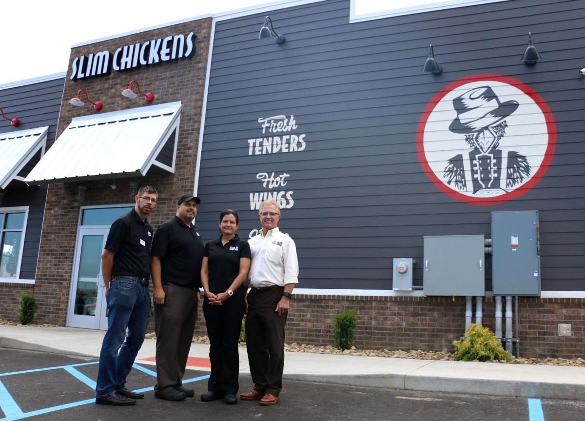 Slim Chickens opens | News | dailyindependent.com