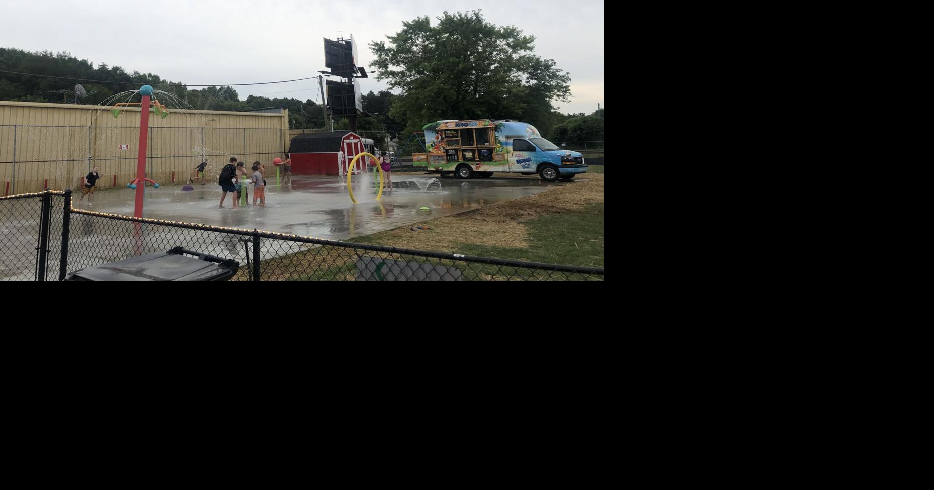Raceland Splash Pad Opens | News | dailyindependent.com