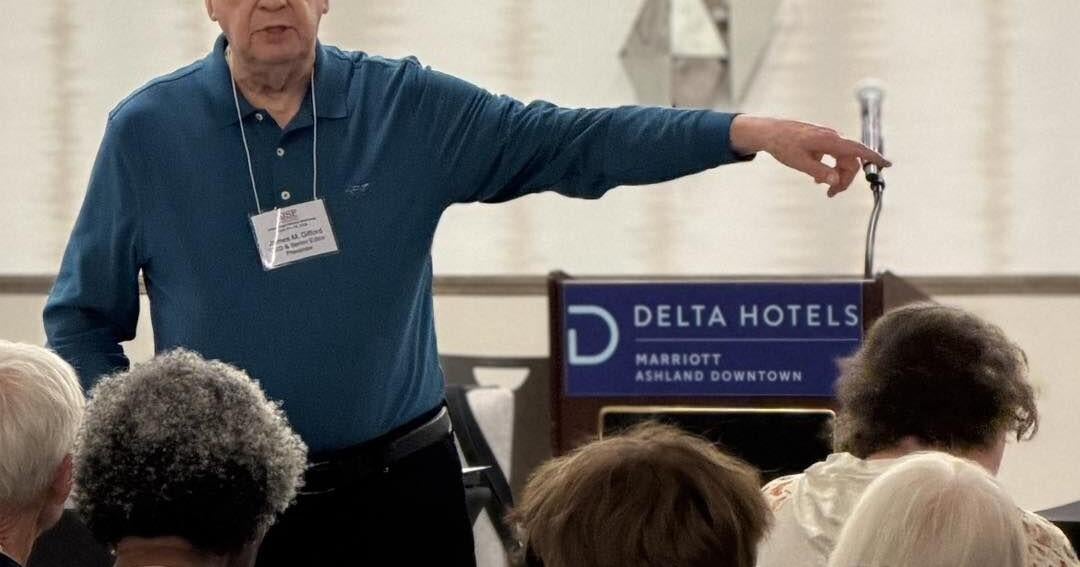 Writers' workshop includes new award | News | dailyindependent.com