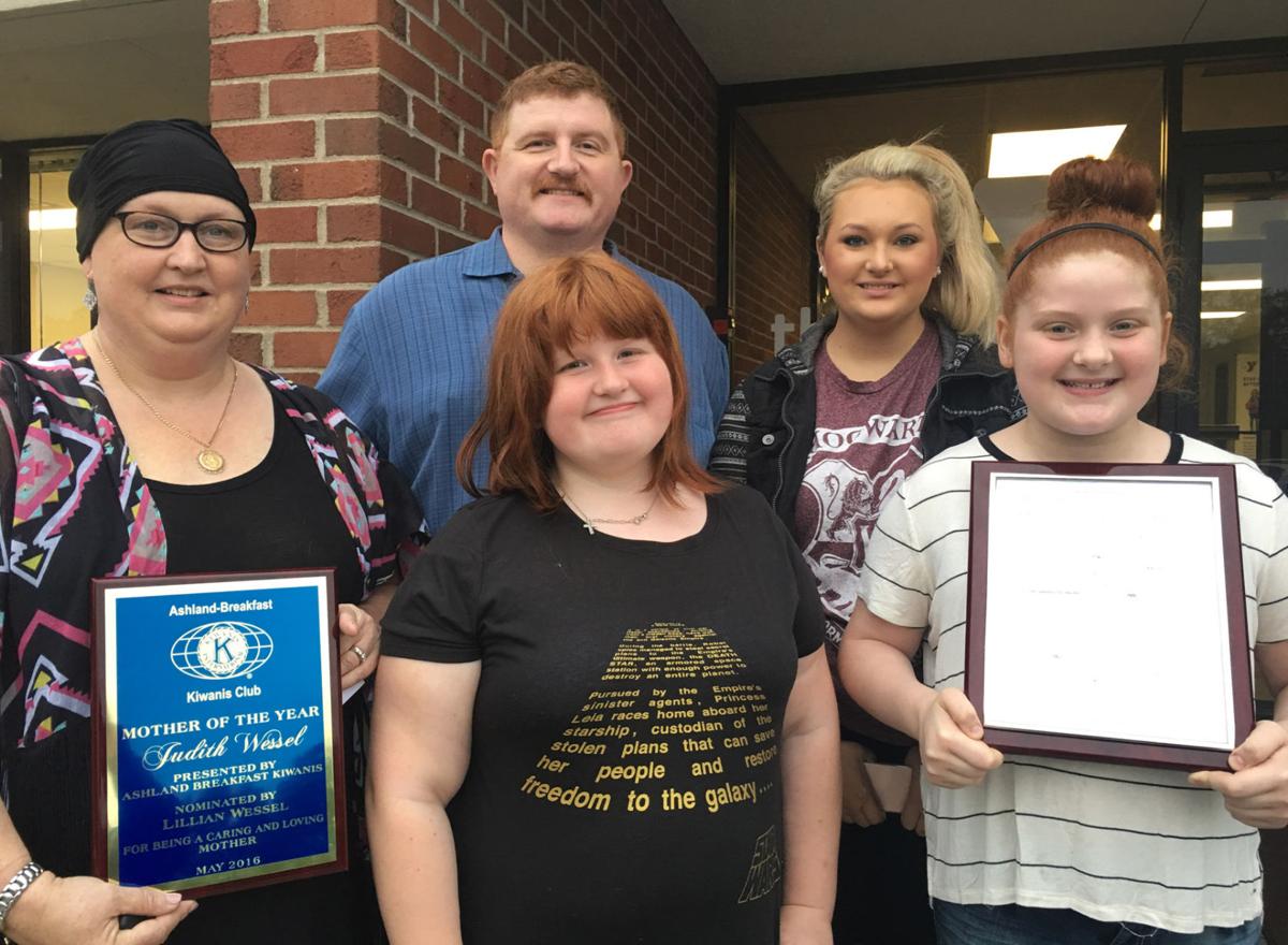 Mother surprised with recognition | News | dailyindependent.com