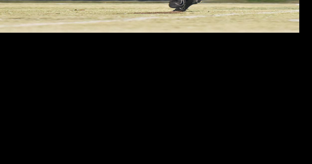 Class 3A playoffs — Broken records, big plays for Russell: Red Devils ...