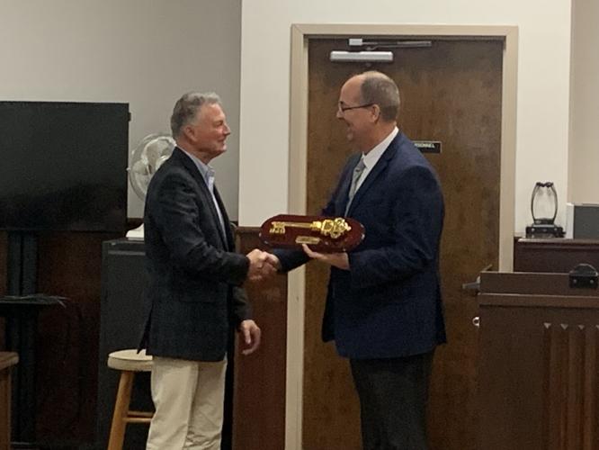 Justice Conley surprised, recognized | News | dailyindependent.com