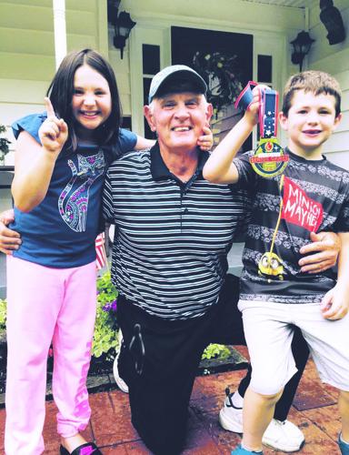 Younce on a roll: South Shore native collects 2nd national senior golf ...