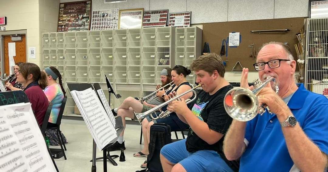 Mighty wind ensemble coming to Central Park | News | dailyindependent.com