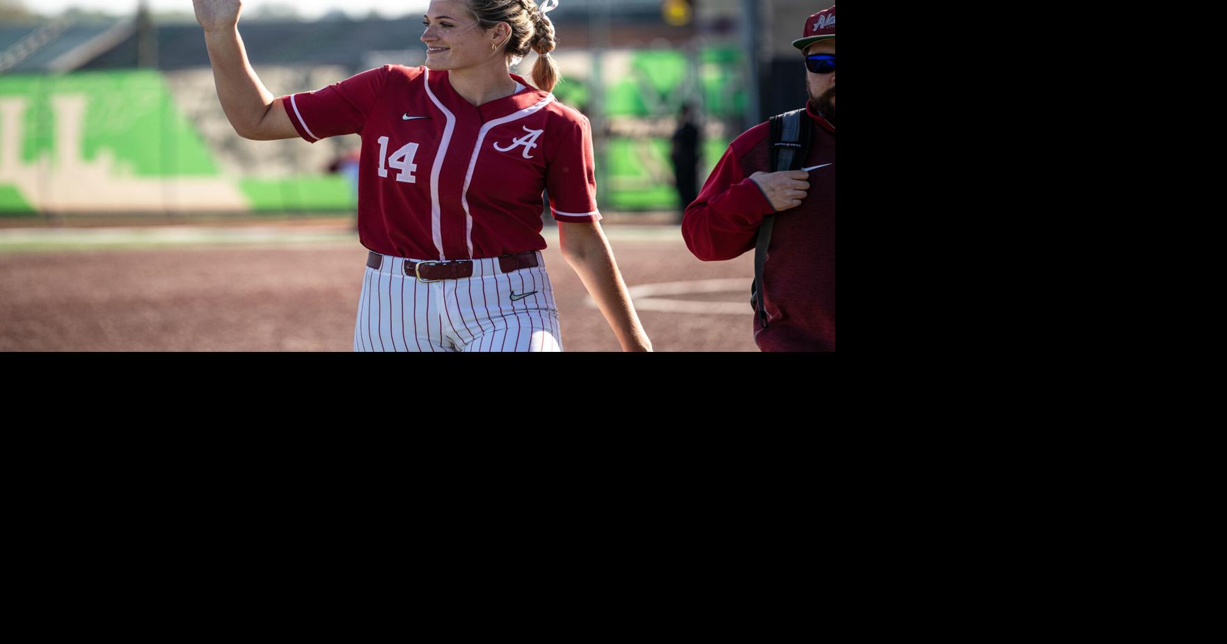 Fouts, fans share special day in Huntington | Sports | dailyindependent.com