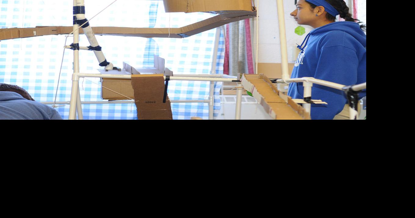 Competition helps students learn principles of physics through unusual ...