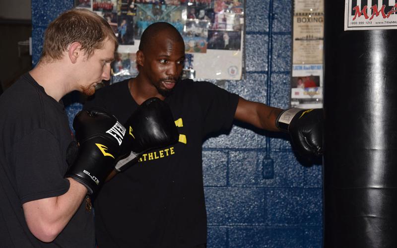 Rattlesnake on the road again: Hanshaw spars with renowned Nelson to ...